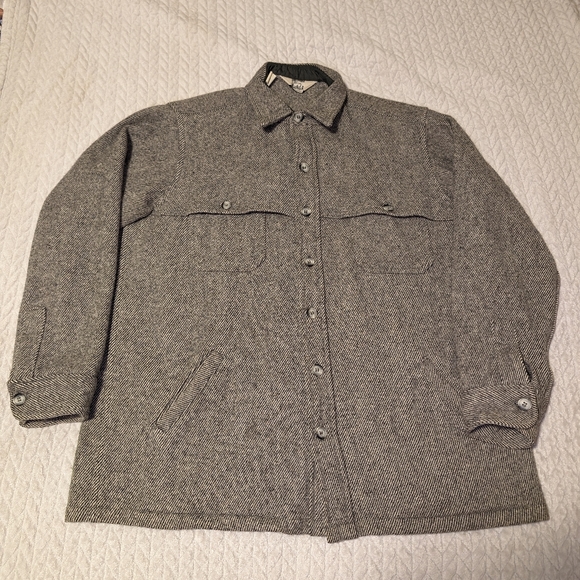 Woolrich | Jackets & Coats | Vintage Woolrich Mackinaw Herringbone Gray ...